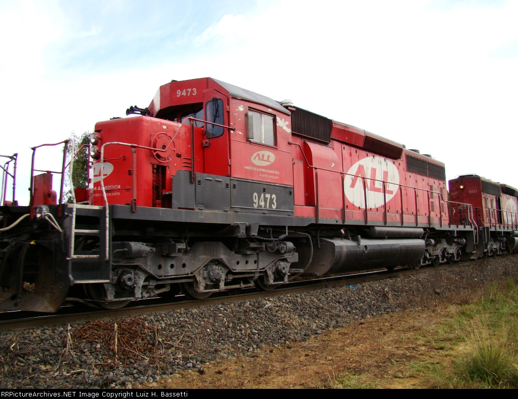 SD40-2 9473